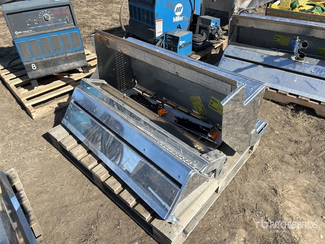 Quantity of (2) Peterbilt Steps | Ritchie Bros. Auctioneers