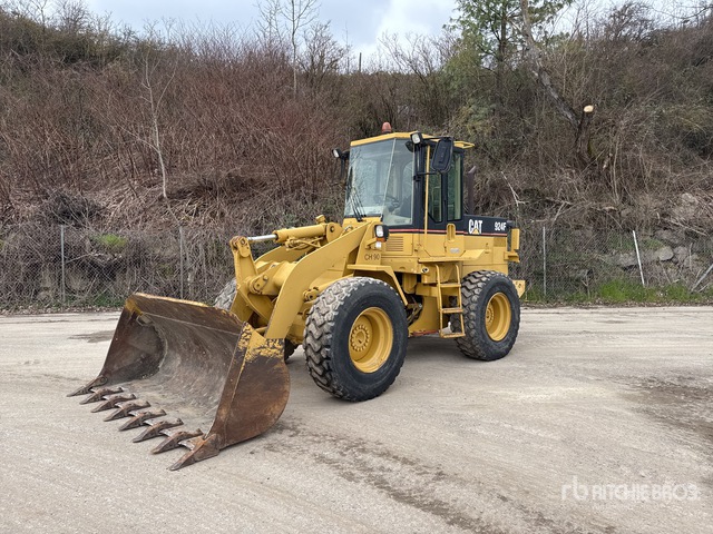 1995 Cat 924F Chargeuse Sur Pneus Wheel Loader | Ritchie Bros. Auctioneers