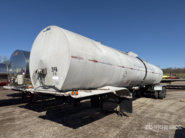 1996 Brenner 7500 gal T/A Tanker Trailer | Ritchie Bros. Auctioneers