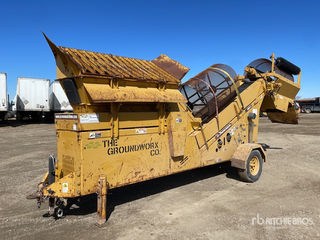 Screen Machine Might II Portable Trommel Screen | Ritchie Bros. Auctioneers