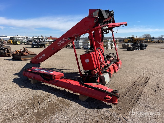 Fassi F300SE Hydraulic Knuckle Boom Truck Attachment | Ritchie Bros ...