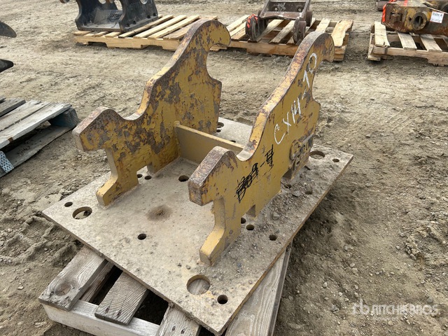 Custom Built Excavator Coupler - Fits Cat 314 | Ritchie Bros. Auctioneers
