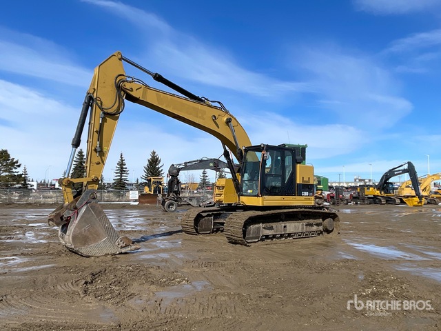 2013 Cat 328D LCR Tracked Excavator | Ritchie Bros. Auctioneers