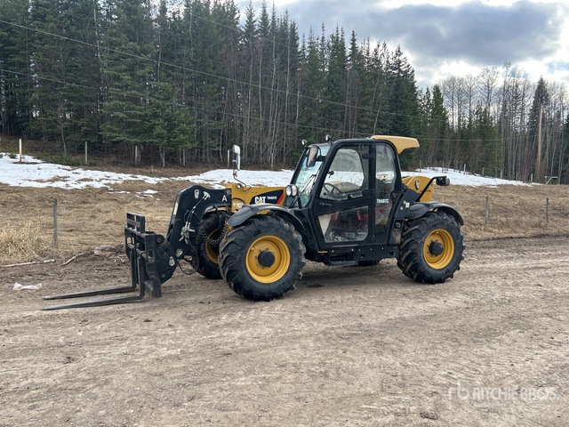 2015 Cat TH407C Telehandler | Ritchie Bros. Auctioneers