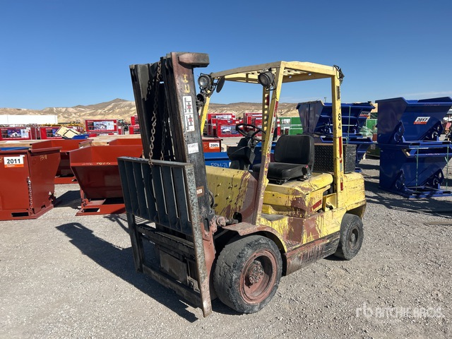 2002 Hyster H60XM 5550 lb Cushion Tire Forklift | Ritchie Bros. Auctioneers