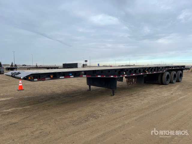 1998 Scona 48 ft Tri/A Flatbed Oilfield Trailer | Ritchie Bros. Auctioneers