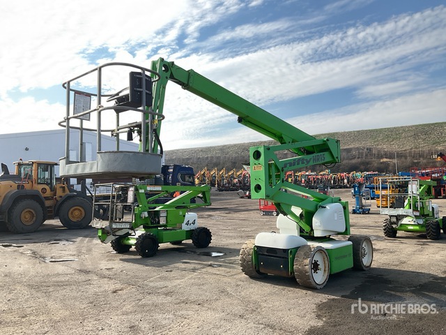 2000 Nifty-Lift HR15NDE 2WD Diesel Articulating Boom Lift | Ritchie ...