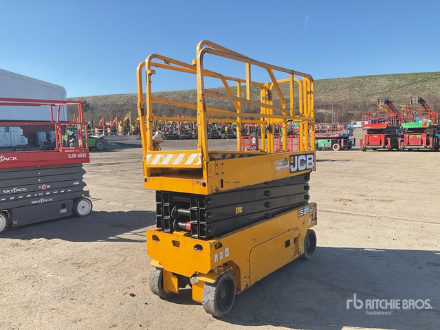 2019 JCB S2632E Electric Scissor Lift | Ritchie Bros. Auctioneers