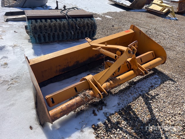 76 in 3 Point Hitch Box Scraper | Ritchie Bros. Auctioneers