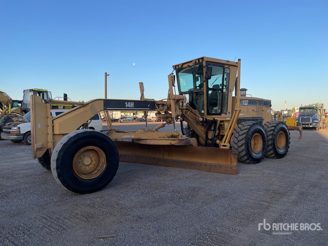 2006 Cat 14H Motor Grader | Ritchie Bros. Auctioneers
