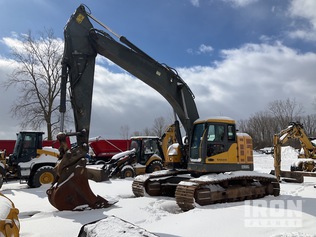 2013 Volvo ECR305CL Tracked Excavator in New Haven, Michigan, United ...