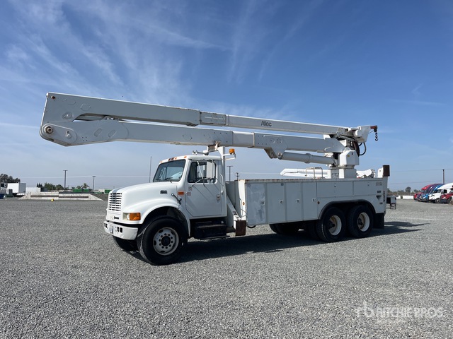 Altec A77-1 76 ft on 2000 Freightliner 4900 6x4 Bucket Truck | Ritchie ...