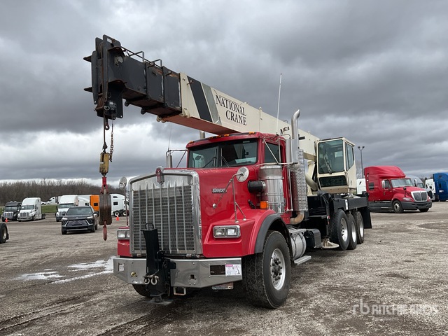 National 1800 40 ton Straight Boom on 2007 Kenworth T800 8x4 Boom Truck | Ritchie Bros. Auctioneers