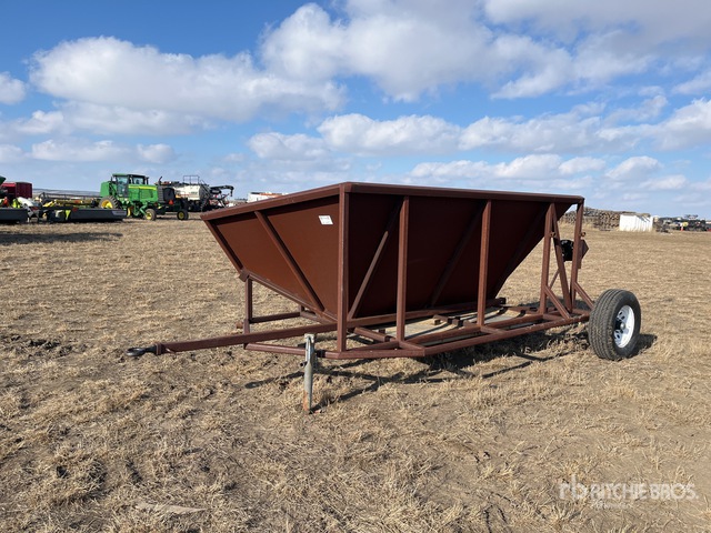 10 ft Portable Hopper | Ritchie Bros. Auctioneers
