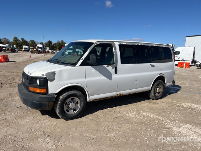 2010 Chevrolet Express 2500 Passenger Van | Ritchie Bros. Auctioneers
