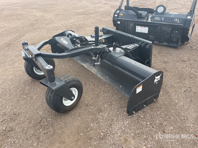 2021 Bobcat 84 in Skid Steer Box Blade | Ritchie Bros. Auctioneers