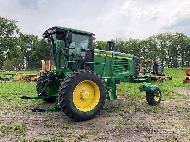 2010 John Deere A400 Swather Windrower | Ritchie Bros. Auctioneers