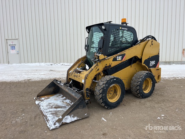 2010 Cat 246C Two-Speed High Flow XPS Minicargadora | Ritchie Bros ...