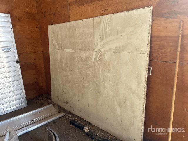 Steel Angle Gate for Southland Trailer | Ritchie Bros. Auctioneers