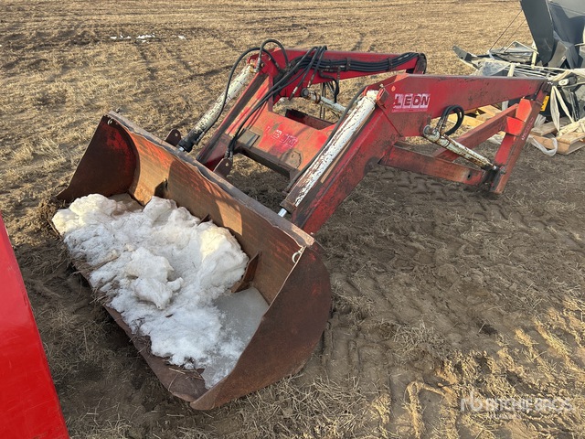 Leon Front Loader Attachment | Ritchie Bros. Auctioneers