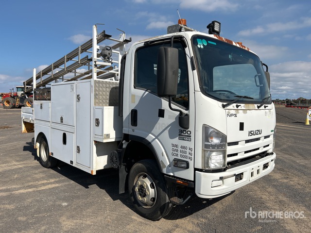 2014 Isuzu NPS 300 4x4 Utility Truck | Ritchie Bros. Auctioneers