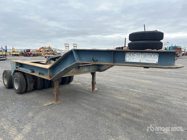 1986 Brentwood 2 Rows of 8 Low Loader Dolly | Ritchie Bros. Auctioneers