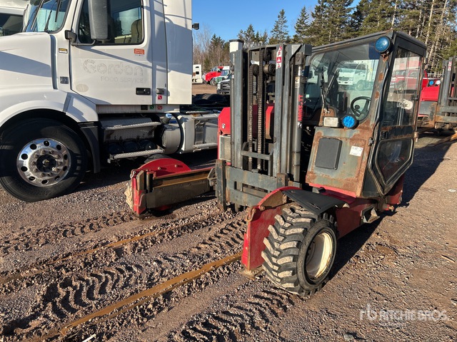 2015 Moffet M9 60.3 6000 lb 3x3 Truck Mounted Forklift | Ritchie Bros ...