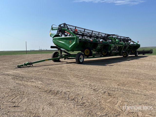 2020 Horst CHCFX 45 ft Header Transport Trailer | Ritchie Bros. Auctioneers