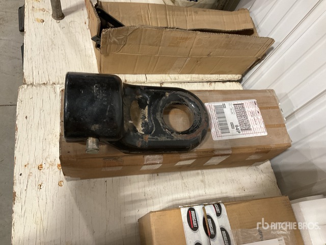 Category 5 Grain Cart Hitch | Ritchie Bros. Auctioneers