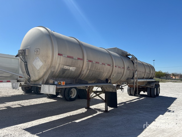 1998 Trailmaster T/A Tanker Trailer | Ritchie Bros. Auctioneers