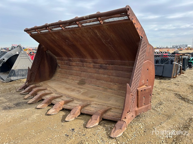 142 in Reconditioned Spade Nose Wheel Loader Bucket | Ritchie Bros ...