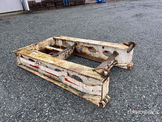 Peerless 77 in Lowboy Neck Extension | Ritchie Bros. Auctioneers