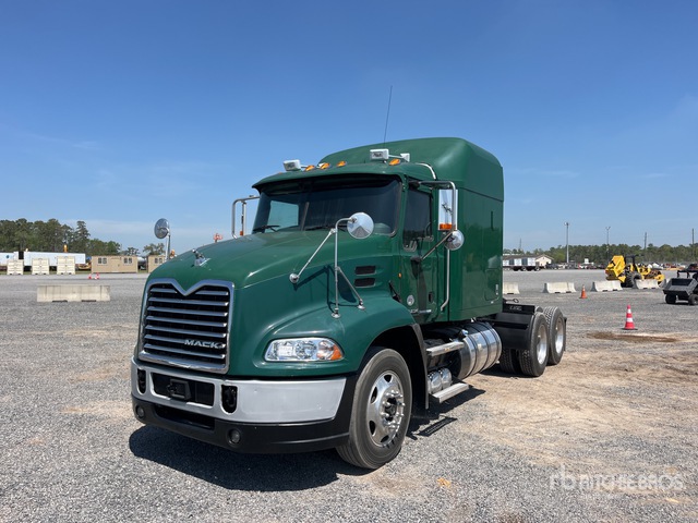2015 Mack CXU613 6x4 T/A Sleeper Truck Tractor | Ritchie Bros. Auctioneers