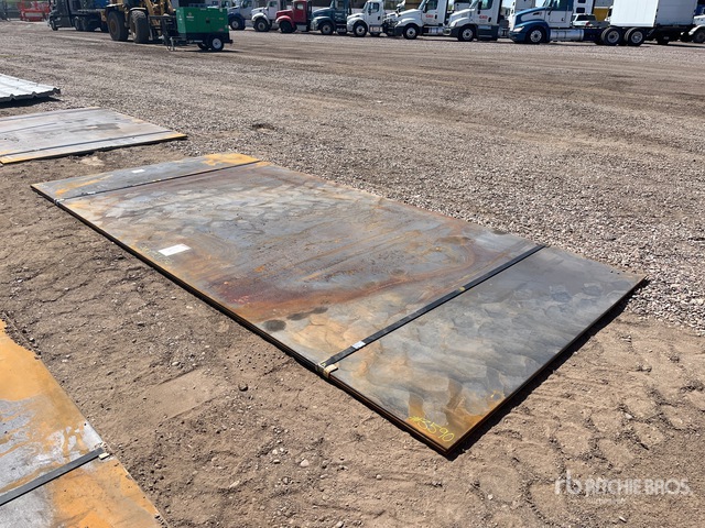 Kit Containers 13 ft 1 in x 6 ft Steel Plates | Ritchie Bros. Auctioneers