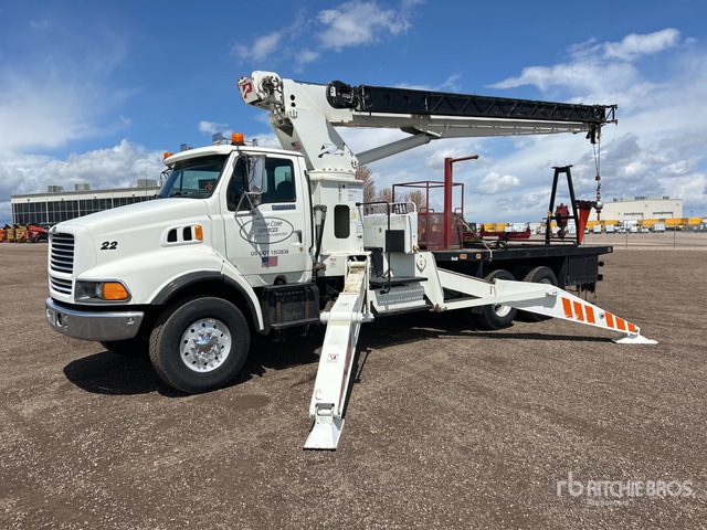 Pioneer 3000 22 ton Straight Boom on 1997 Ford LT9000 6x4 Boom Truck ...