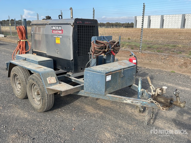 Lincoln Vantage 400 400 A Mobile Multi-Process Engine Driven Welder ...