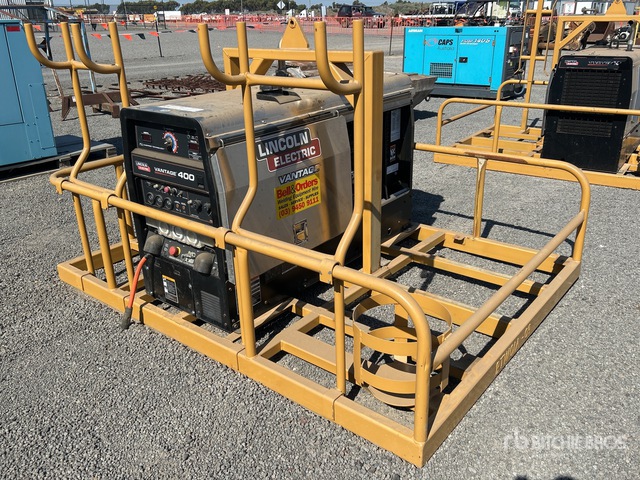 Lincoln Vantage 400 400 A Multi-Process Cradle Mounted Engine Driven ...