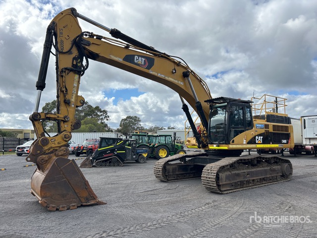 2009 Cat 345D L Tracked Excavator | Ritchie Bros. Auctioneers