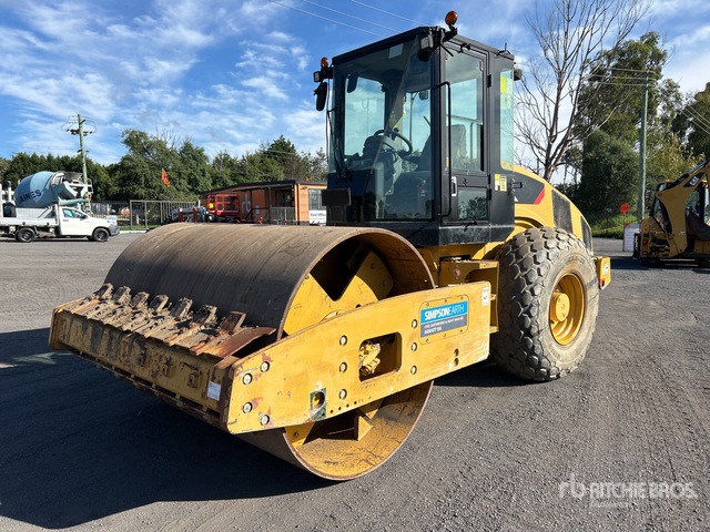 2012 Cat CS56 Smooth Drum Compactor | Ritchie Bros. Auctioneers