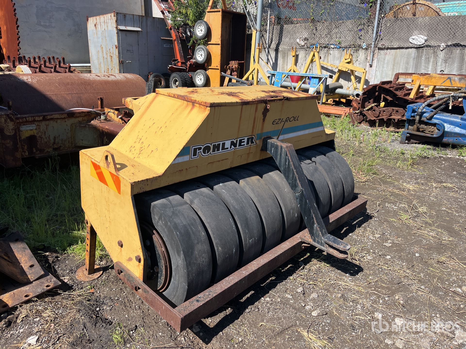 Pohlner 9 Wheel Pull Behind Pneumatic Roller | Ritchie Bros. Auctioneers