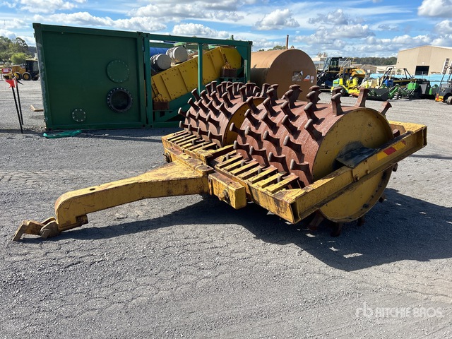Pull Behind Compactor | Ritchie Bros. Auctioneers