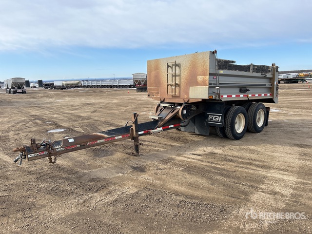 2005 Midland XL2100 14 ft T/A Pup Dump Trailer | Ritchie Bros. Auctioneers