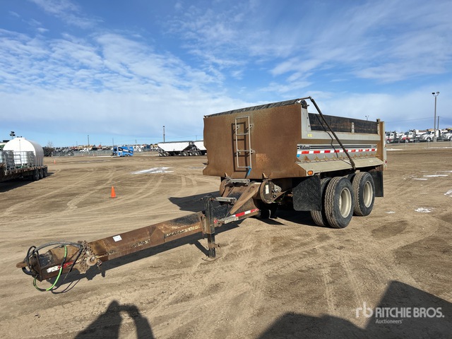 2003 Midland SK2100 15 ft T/A Pup Dump Trailer | Ritchie Bros. Auctioneers