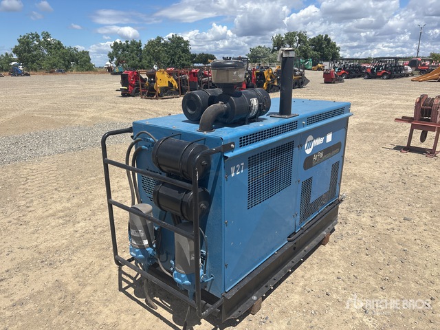 1996 Miller Big Blue Air Pak 400 A Skid-Mounted Multi-Process 3-in-1 ...