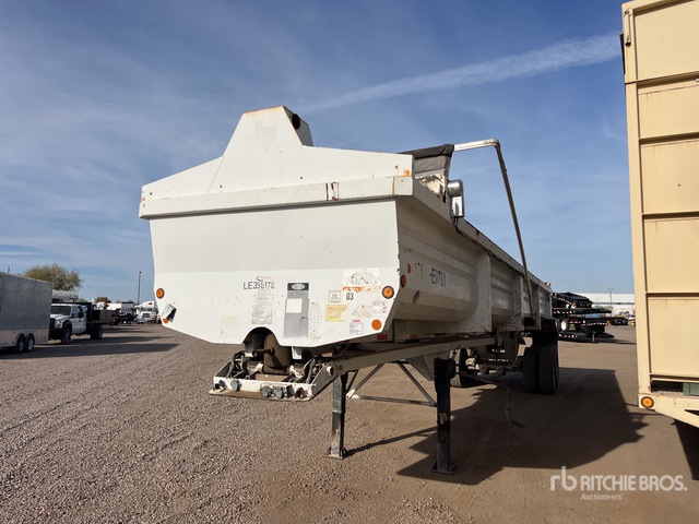 2007 Lufkin OLD-38 38 ft T/A End Dump Trailer | Ritchie Bros. Auctioneers
