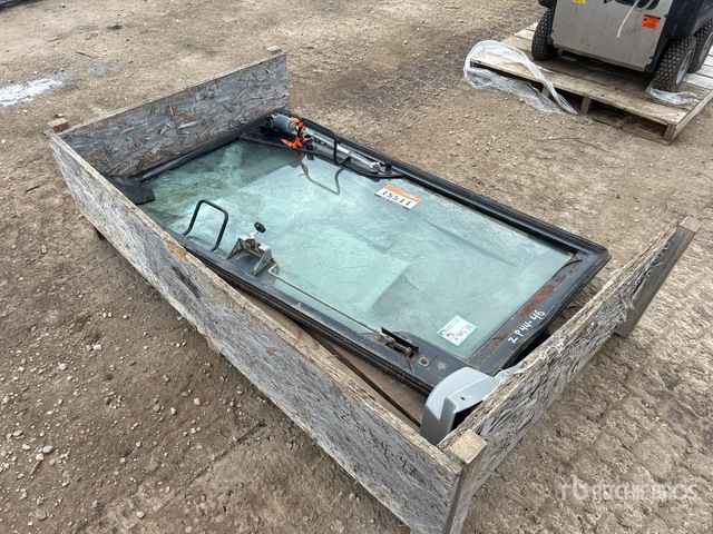 Grader Window | Ritchie Bros. Auctioneers