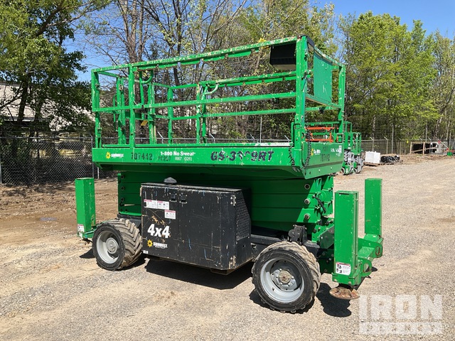 2015 Genie GS-3369RT Diesel 4x4 Scissor Lift in Memphis, Tennessee ...