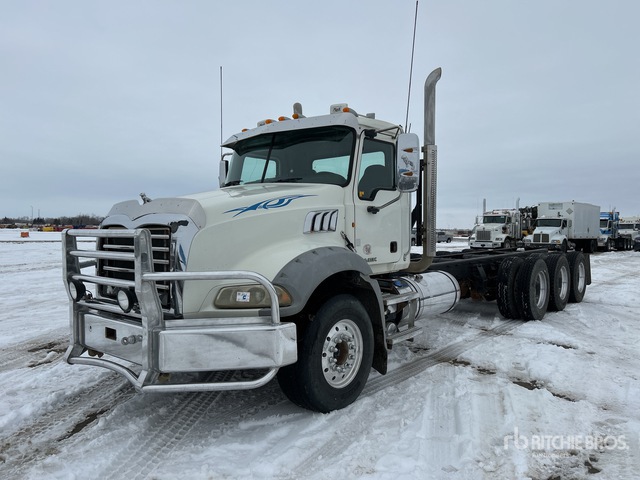 2011 Mack GU814 8x6 Cab and Chassis | Ritchie Bros. Auctioneers