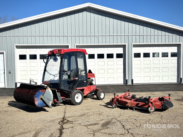 2010 Toro Groundsmaster 328D 4WD Utility Tractor | Ritchie Bros ...