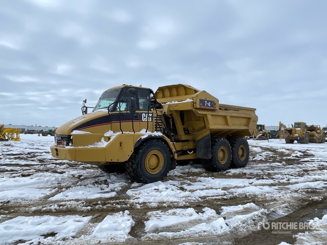 2006 Cat 730EJ Ejector Articulated Dump Truck | Ritchie Bros. Auctioneers